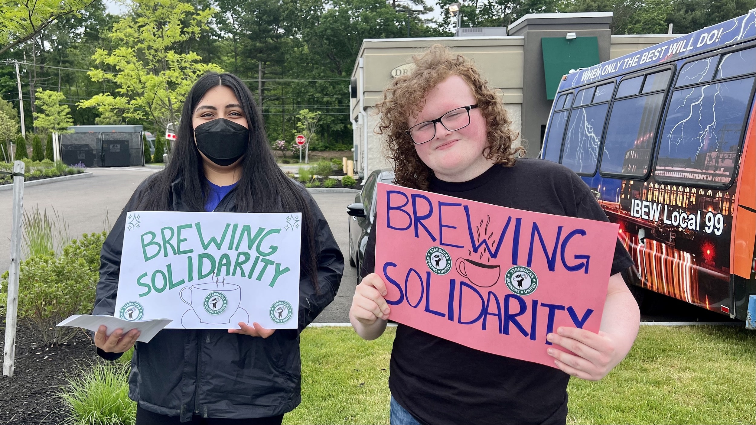 Rhode Island Labor Movement Supports Unionizing Starbucks Workers at ...